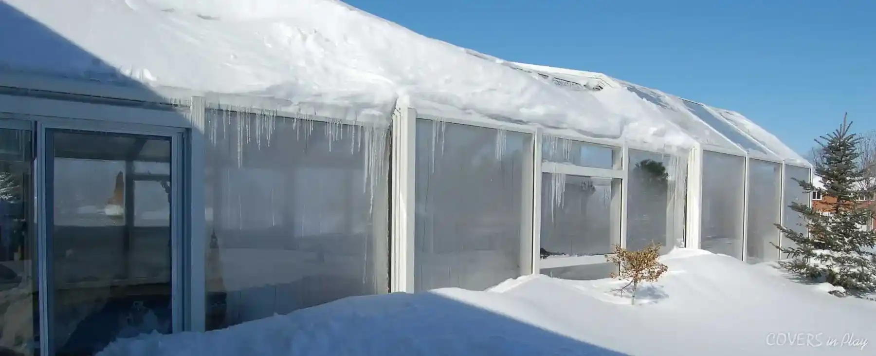 Pool Enclosure, the Custom Retractable Solutions for Indoor Outdoor Pools